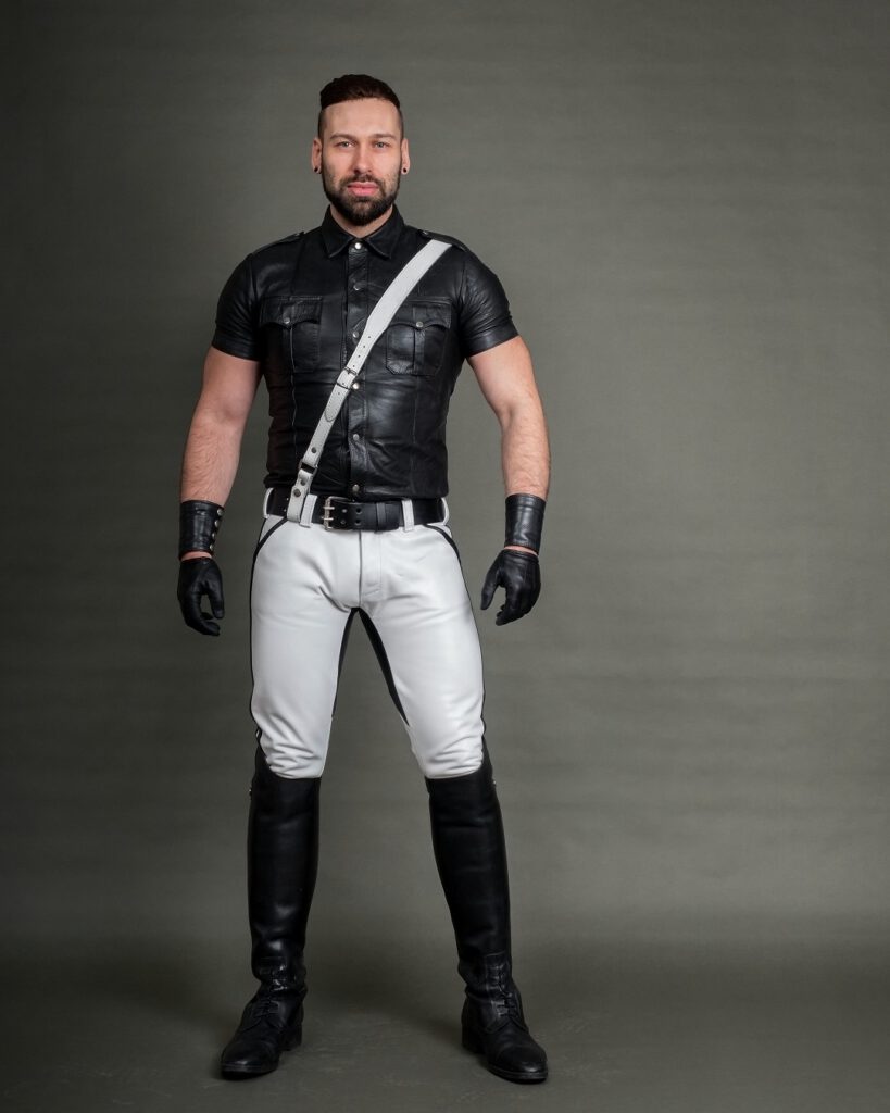 Hosen - Tysk Berlin - Leder, Massanfertigung, Tailored Leather